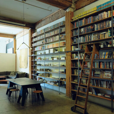 Chuck Krall（フォトグラファー）の自宅。LAダウンタウンで出会った、アーティストの暮らし方 Vol.3 | ブルータス| BRUTUS.jp