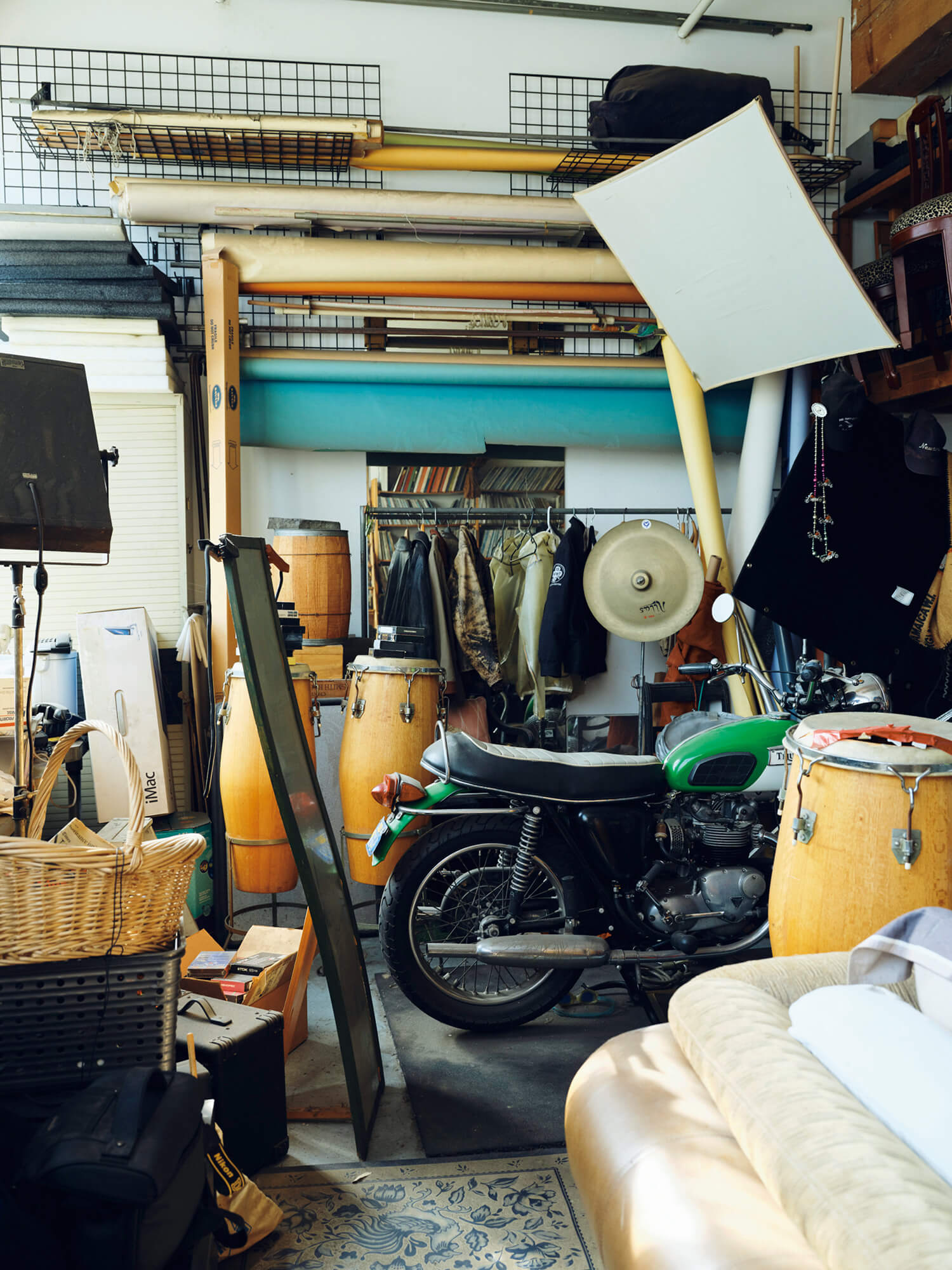 Chuck Krall（フォトグラファー）の自宅。LAダウンタウンで出会った、アーティストの暮らし方 Vol.3 | ブルータス| BRUTUS.jp